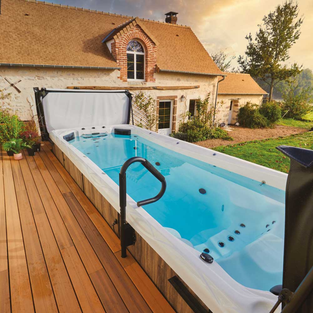 Spas de nage haut de gamme revendeur Be Spa® | DBE85